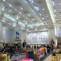 Forever 21 - Clothing Store in Theater District
