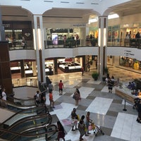 Westroads Mall - Shopping Mall in Central Omaha