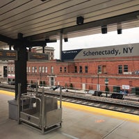 Schenectady Amtrak Station - Rail Station in Schenectady