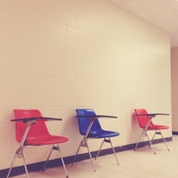 Alex Manoogian Hall - Wayne State - 906 W Warren Ave