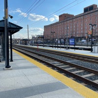 Camden Yards MARC/Light Rail Station - Rail Station in The Stadiums