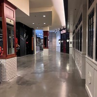 Tavern Hall - Bellevue Square - 41 tips