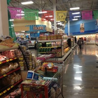 H-E-B Saltillo República - Grocery Store