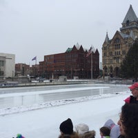 Clinton Square Ice Rink - 2 tips