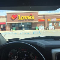 Love's Travel Stop - 7 tips from 1076 visitors