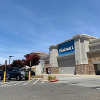 Walmart Supercenter - 11 tips from 1214 visitors