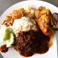 Kompleks Makan Tanglin - Food Court