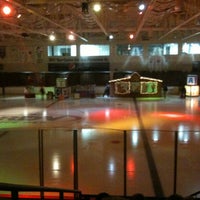 RDV Sportsplex Ice Den - 9 tips