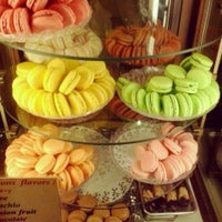 Cafe Riviera - Café in Greenpoint