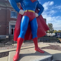 Giant Superman Statue - 19 tips from 2644 visitors