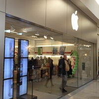 Apple staten island store