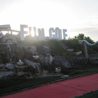 Bermuda Fun Golf - Royal Naval Dockyard