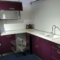 loncha kitchen & doors