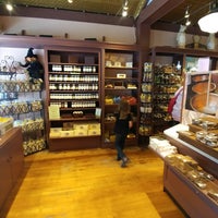 Harbor Candy Shop - 248 Main St