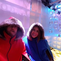 CHILL Ice House Toronto - 82 Bathurst Street