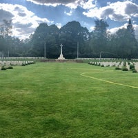 Canadian War Cemetary - Cemetery