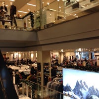 Peek & Cloppenburg - Clothing Store in Berlin