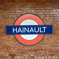 Hainault London Underground Station - Metro Station