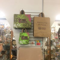 Presents of Mind - Gift Store