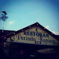 Restoran Perindu Kuning, Chendering - Thai Restaurant in Kuala Terengganu