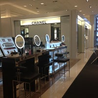 Neiman Marcus - Department Store in Chicago