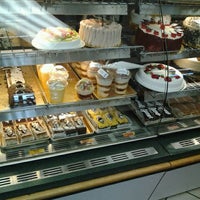 Chicago Sweet Connection Bakery - Norwood Park East - 5569 N Northwest Hwy