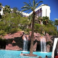 Flamingo GO Pool - 64 tips from 6441 visitors