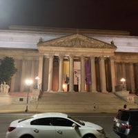 National Archives Rotunda - Federal Triangle - 23 tips