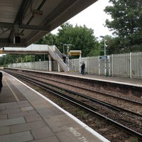 Hackbridge Railway Station (HCB) - Rail Station