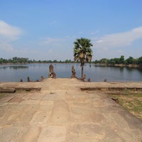 Sras Srang - Lake