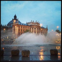 Karlsplatz (Stachus) - Plaza in München