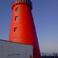 Poolbeg Lighthouse - Lighthouse in Dublin