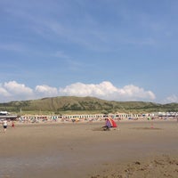 Strand Dishoek - 4 tips from 761 visitors