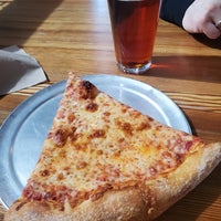 Sizzle Pie - Pizzeria