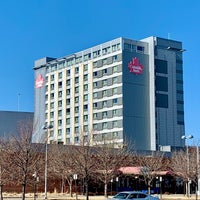 Canad Inns - Hotel