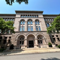 Newberry Library - Near North Side - 13 tips from 1813 visitors