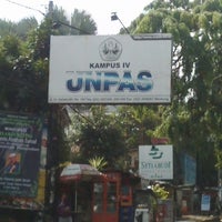 Fakultas Teknik Universitas Pasundan - College Technology Building