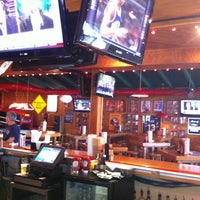 Ker's WingHouse - Rosemont - 16 tips from 950 visitors