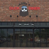 Willie's Duck Diner - 27 tips from 379 visitors