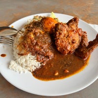 Kompleks Makan Tanglin - Food Court