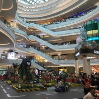 Vanke Mall - Qībǎo - 3366 Caobao Rd