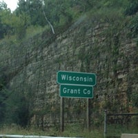 Iowa/Wisconsin State Line - Border Crossing
