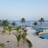The Brac Reef Beach Resort - 6 tips from 90 visitors