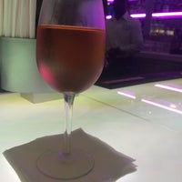 100 Hope Road - Lounge
