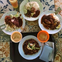Kompleks Makan Tanglin - Food Court