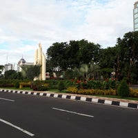 Monumen Bambu Runcing - Monument in Surabaya