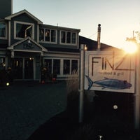 Finz Seafood & Grill - Seafood Restaurant in Downtown Salem