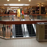 Woodbridge Center Mall - Woodbridge, NJ