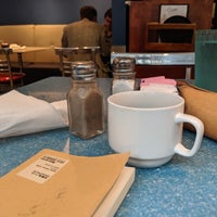 Fran's - Diner in Toronto