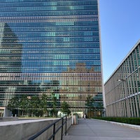 United Nations Secretariat Building - Government Building in New York